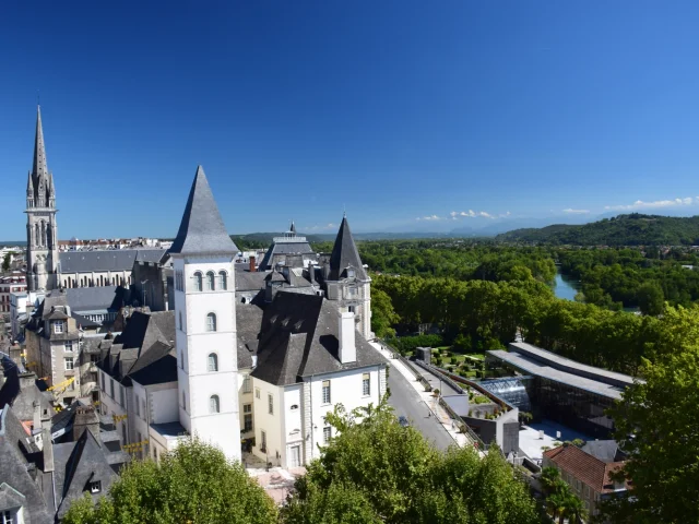 Pau Castle and the medieval quarter | Pau Pyrénées Tourisme